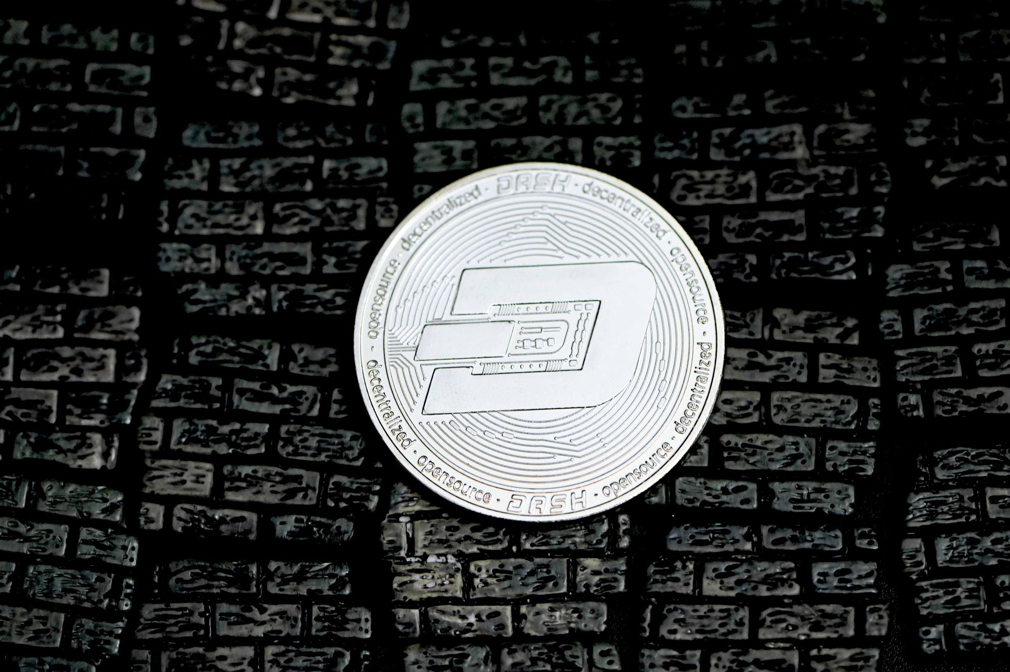 apa-itu-dash-reku-informasi